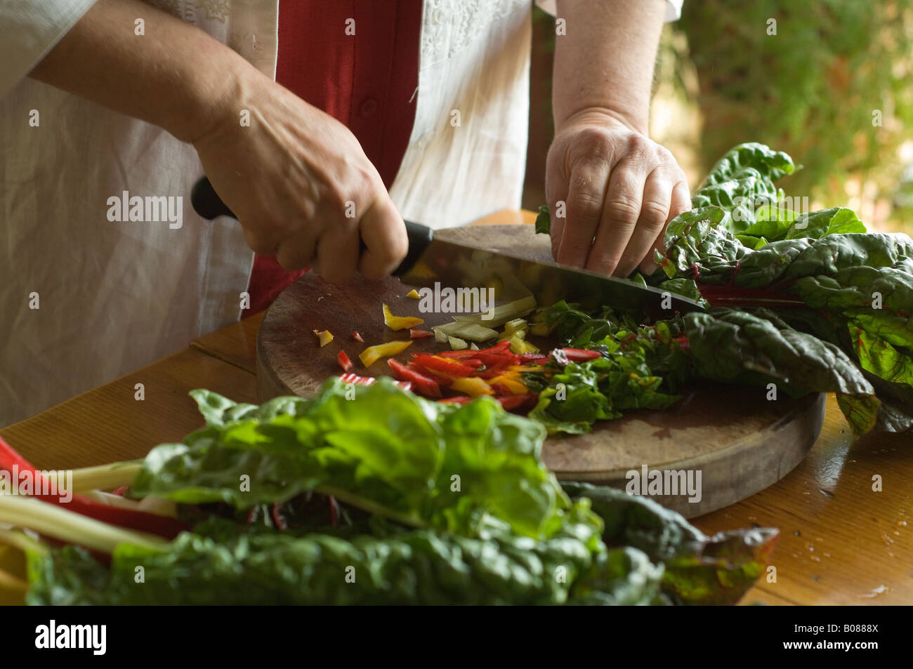 Chopping of vegetables in preparation for a meal Stock Photo - Alamy