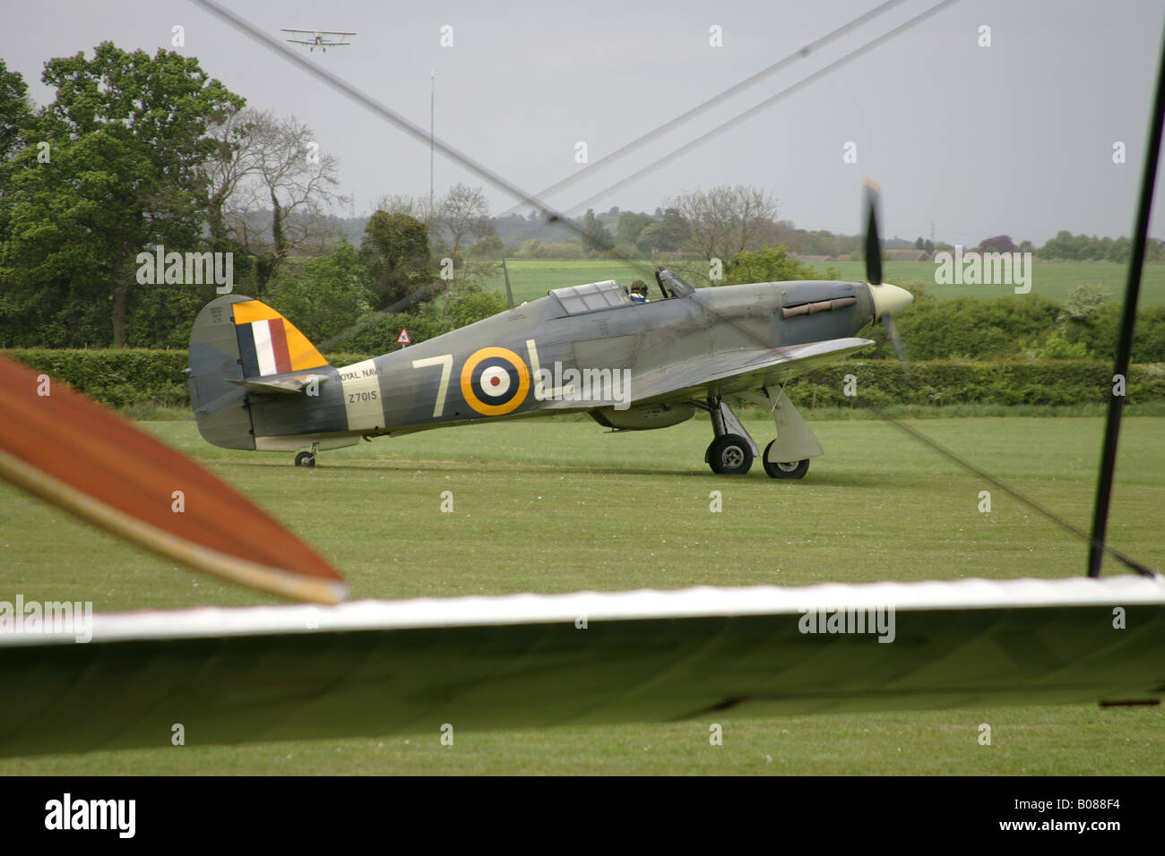 Aircraft hawker hurricane ww2 fighter aircraft hi-res stock photography ...