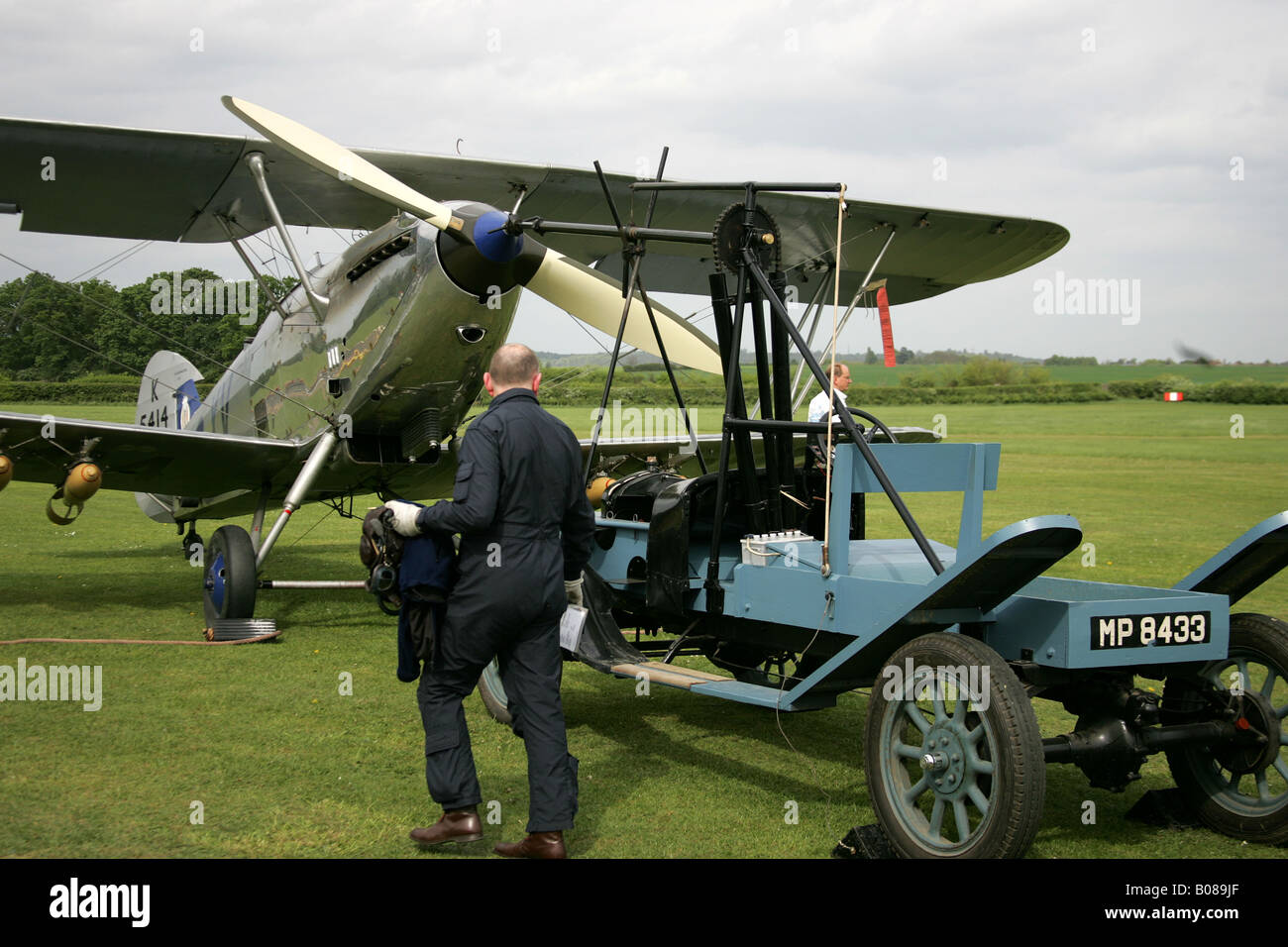 HAWKER HIND 1930'S BIPLANE FIGHTER AIRCRAFT WITH HUCKS STARTER ...