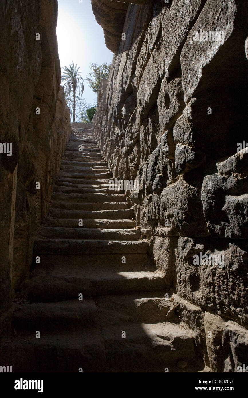 Nilometer elephantine island hi-res stock photography and images - Alamy