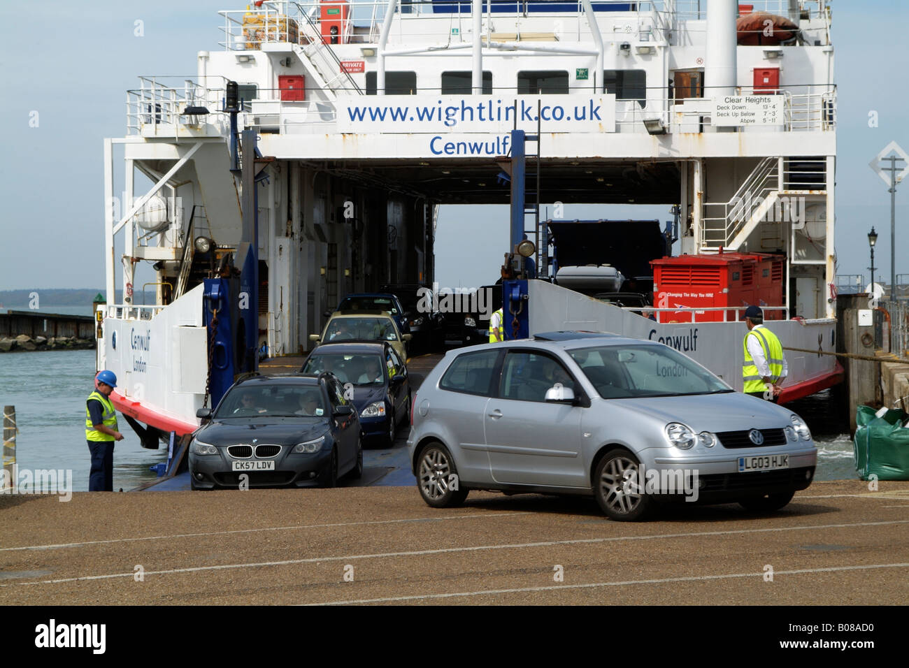 Wightlink Company RoRo Ferry Cenwulf Vehicles unload in Yarmouth Isle ...