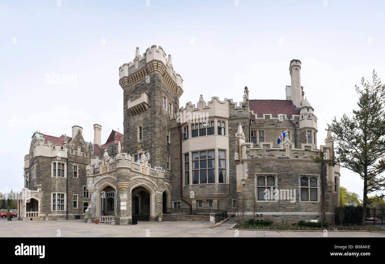 Casa Loma castle in Toronto Stock Photo - Alamy