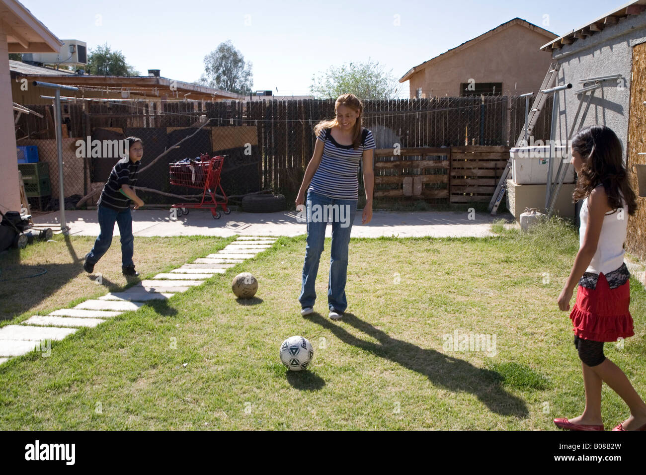 Mexican children playing soccer hi-res stock photography and images - Alamy
