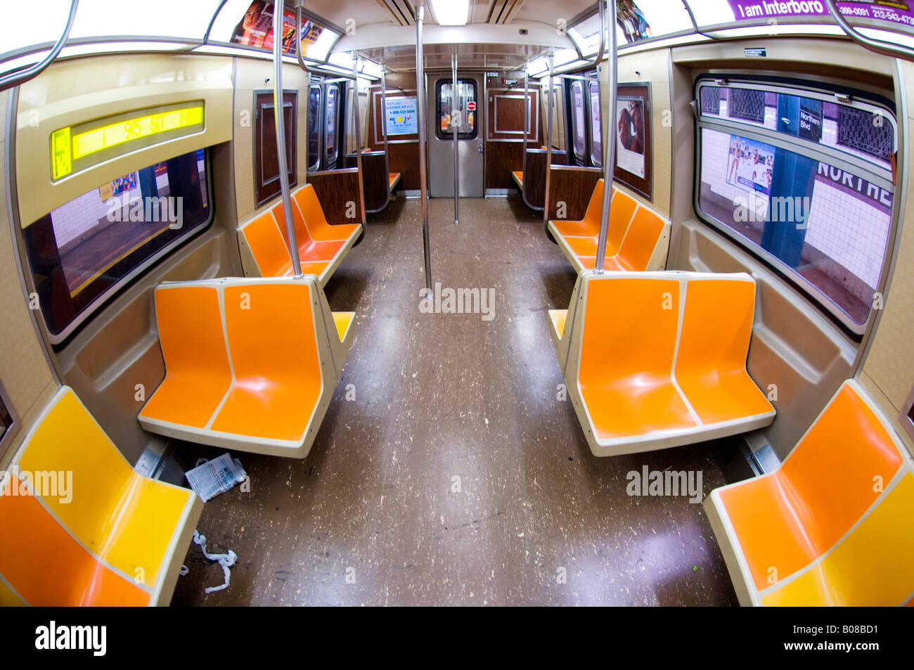 Empty subway car nyc hi-res stock photography and images - Alamy