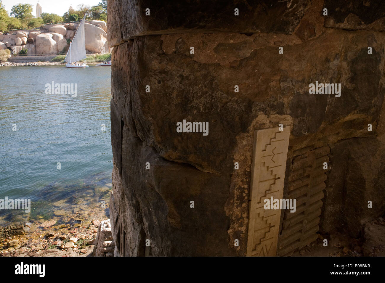 Nilometer elephantine island hi-res stock photography and images - Alamy
