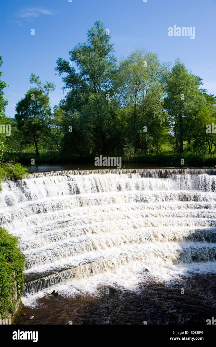 Weir on the River Etherow in Etherow Country Park at Compstall near ...