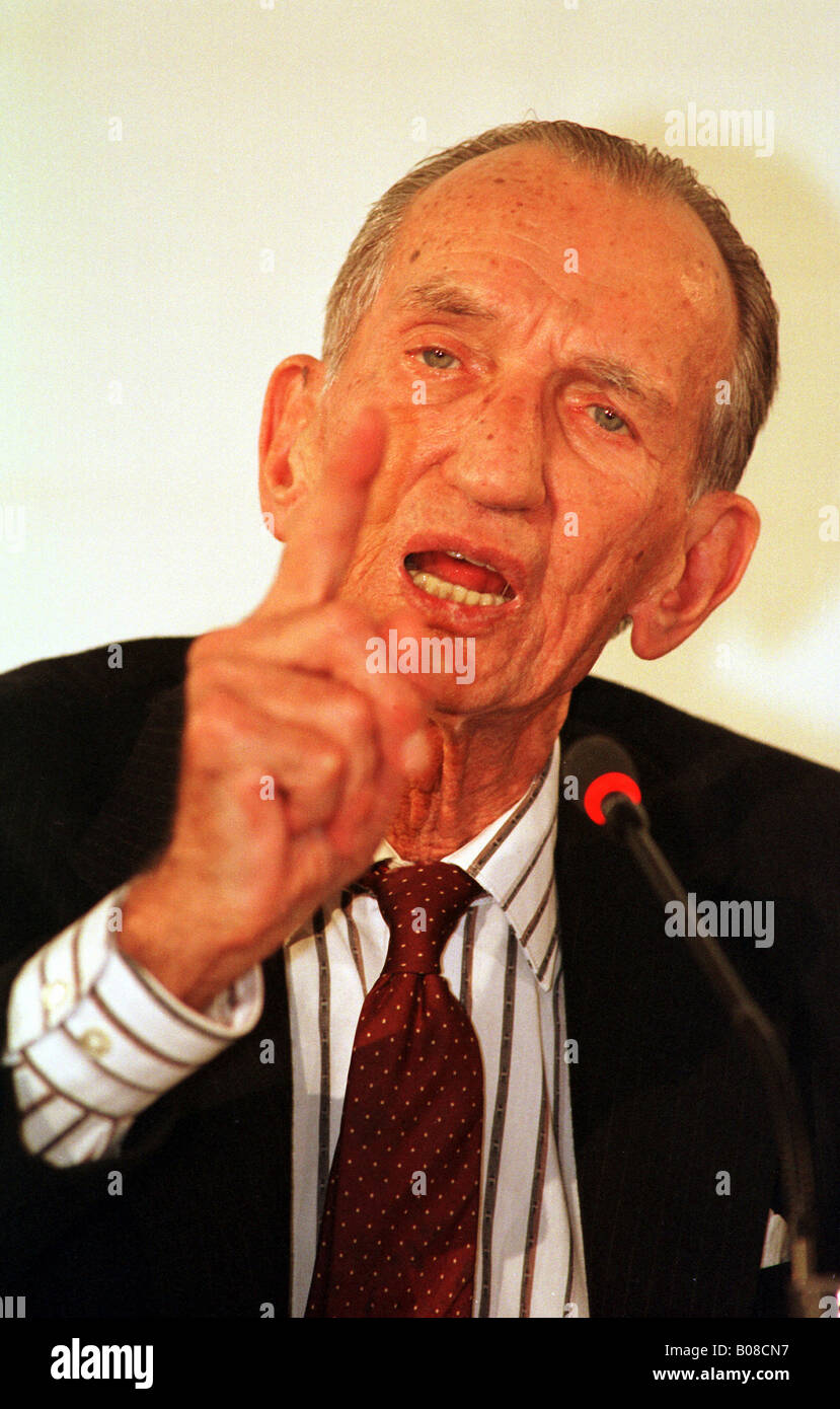 Resistance fighter hi-res stock photography and images - Alamy