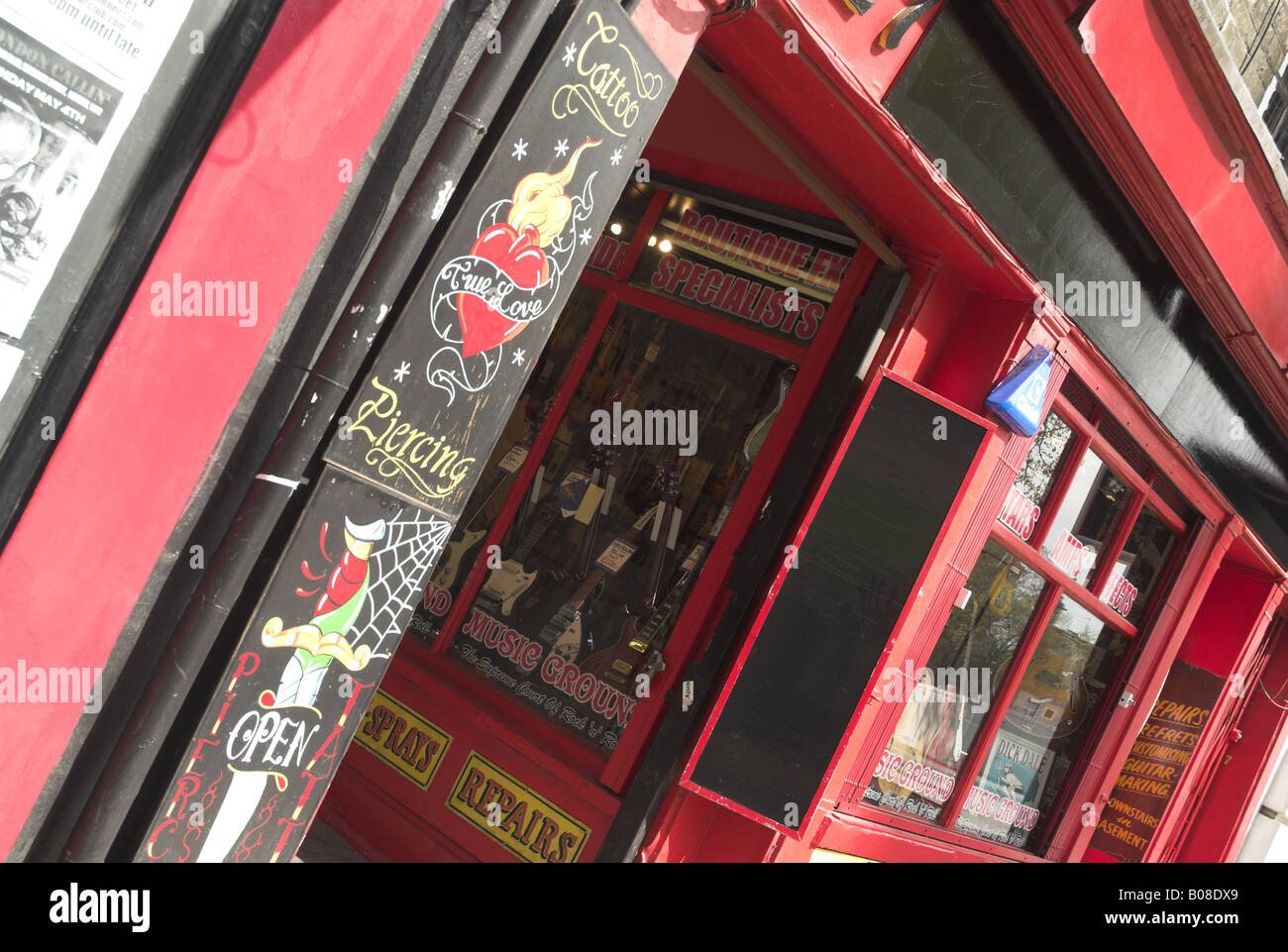 Musical instruments shop, Tin Pan Alley (Denmark Street) London, W1, UK ...