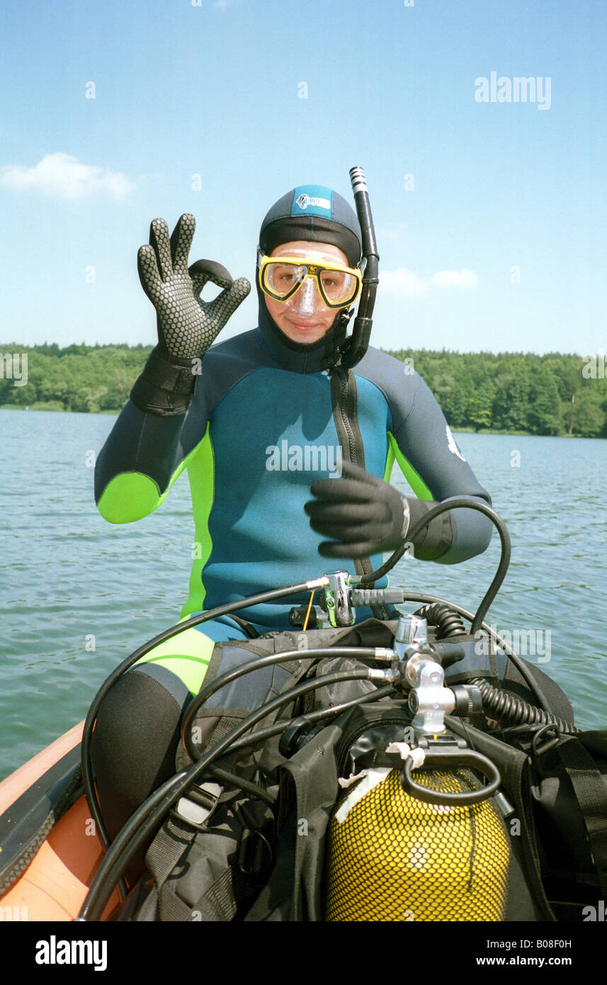 Diver eyeglasses hi-res stock photography and images - Alamy