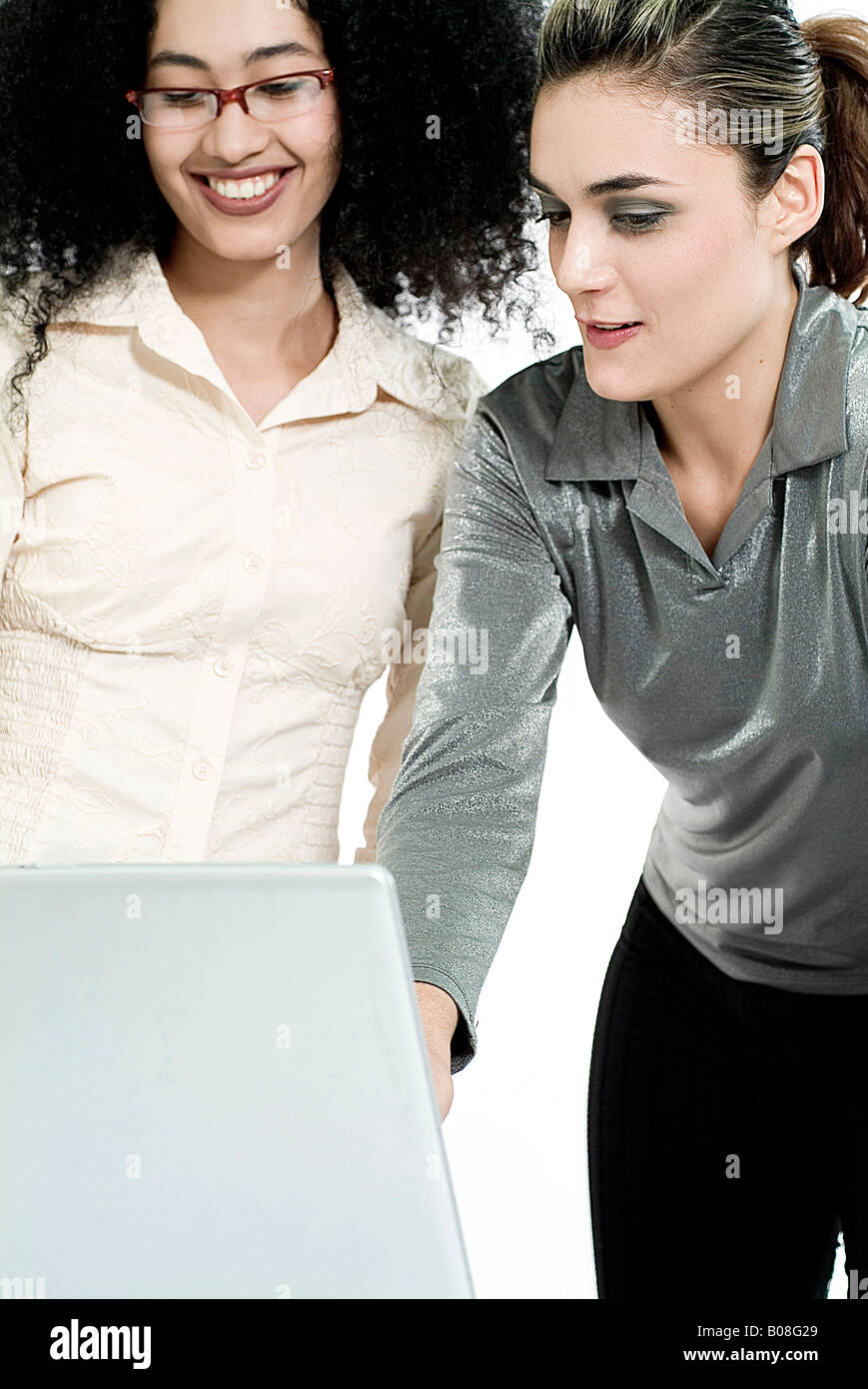 Coworker bond hi-res stock photography and images - Alamy