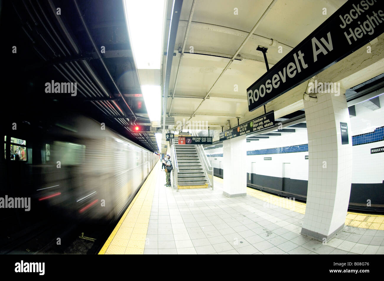New York City subway station Stock Photo - Alamy