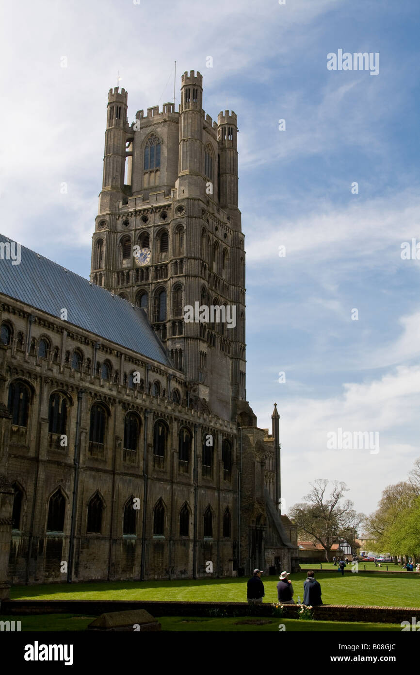 Ely cathedral clock hi-res stock photography and images - Alamy
