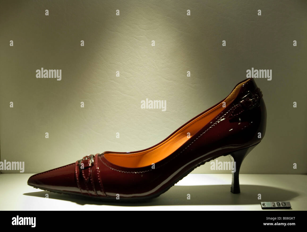 Window display high heels Stock Photo - Alamy