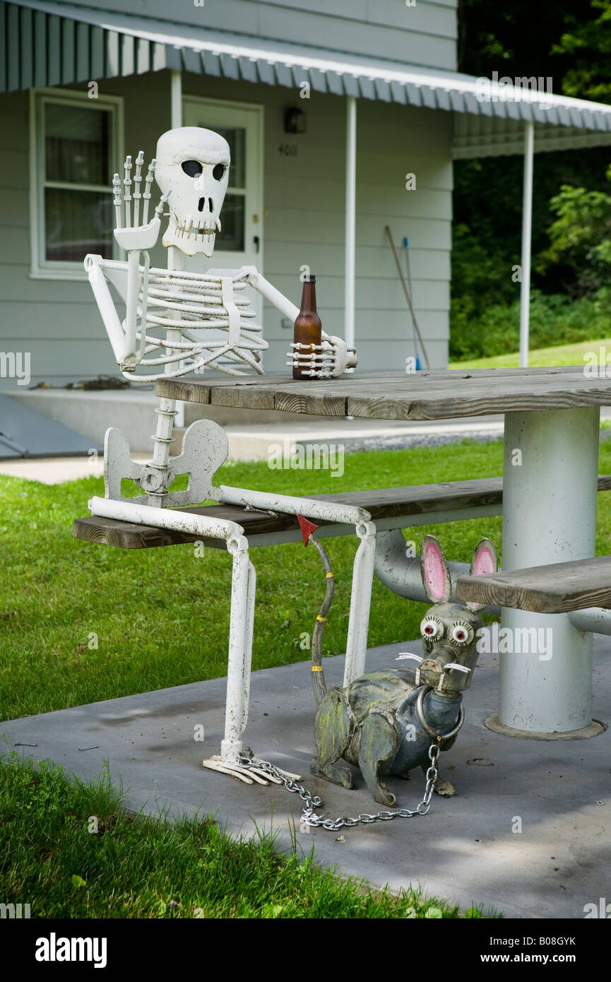 Skeleton art hi-res stock photography and images - Alamy