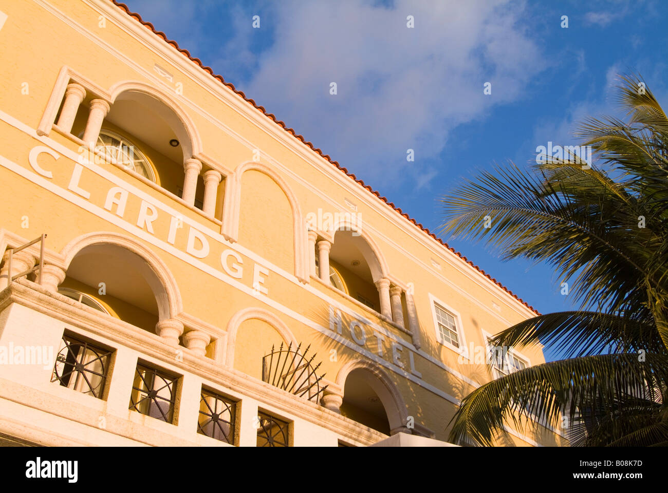 Spanish colonial architecture buildings hi-res stock photography and ...