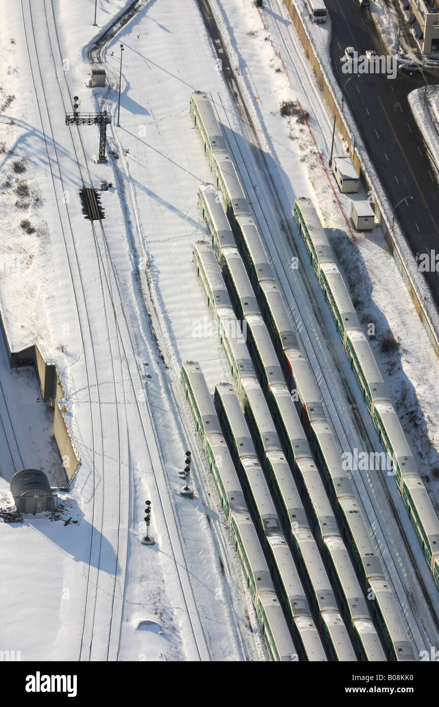 Toronto GO Transit trains Stock Photo - Alamy