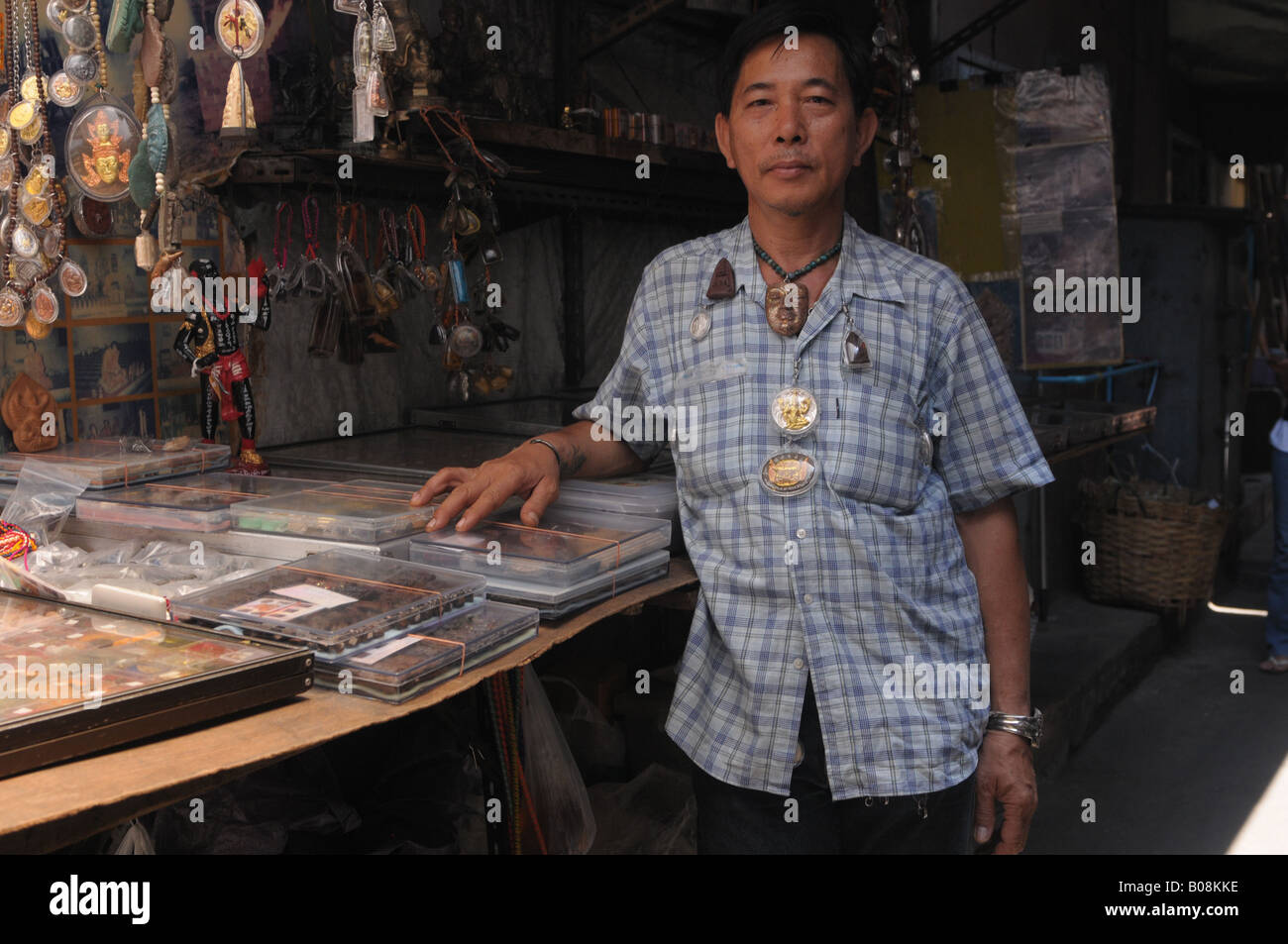 amulet seller, amulet market , bangkok , thailand Stock Photo - Alamy