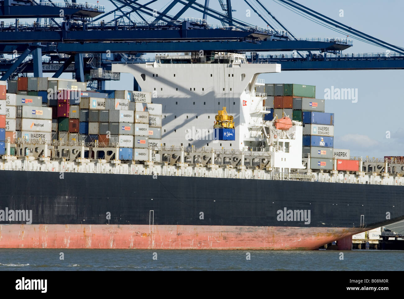 Container ship at Trinity Quay, Port of Felixstowe, Britain's largest ...