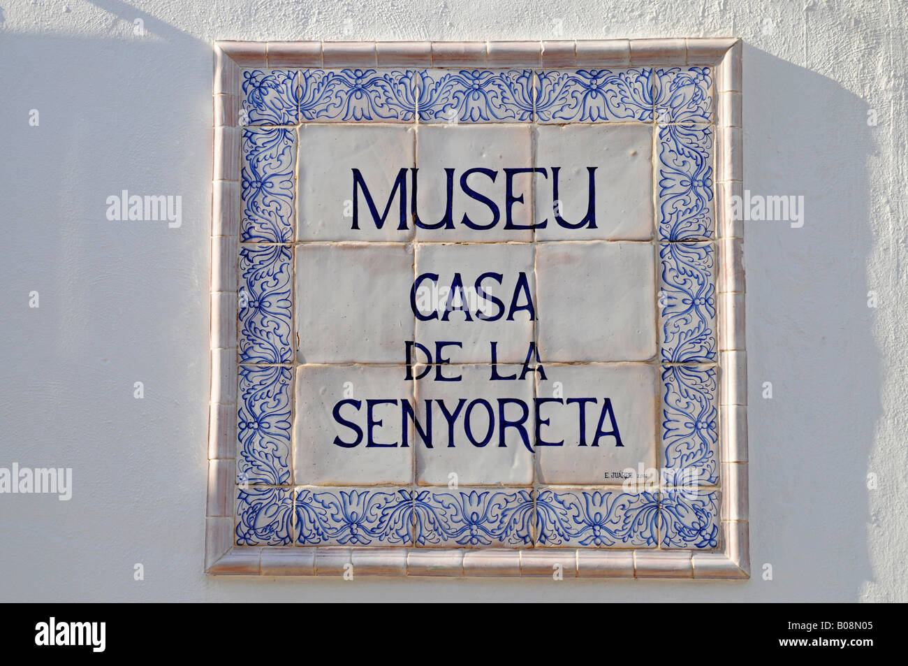 Drawing de signs hi-res stock photography and images - Alamy