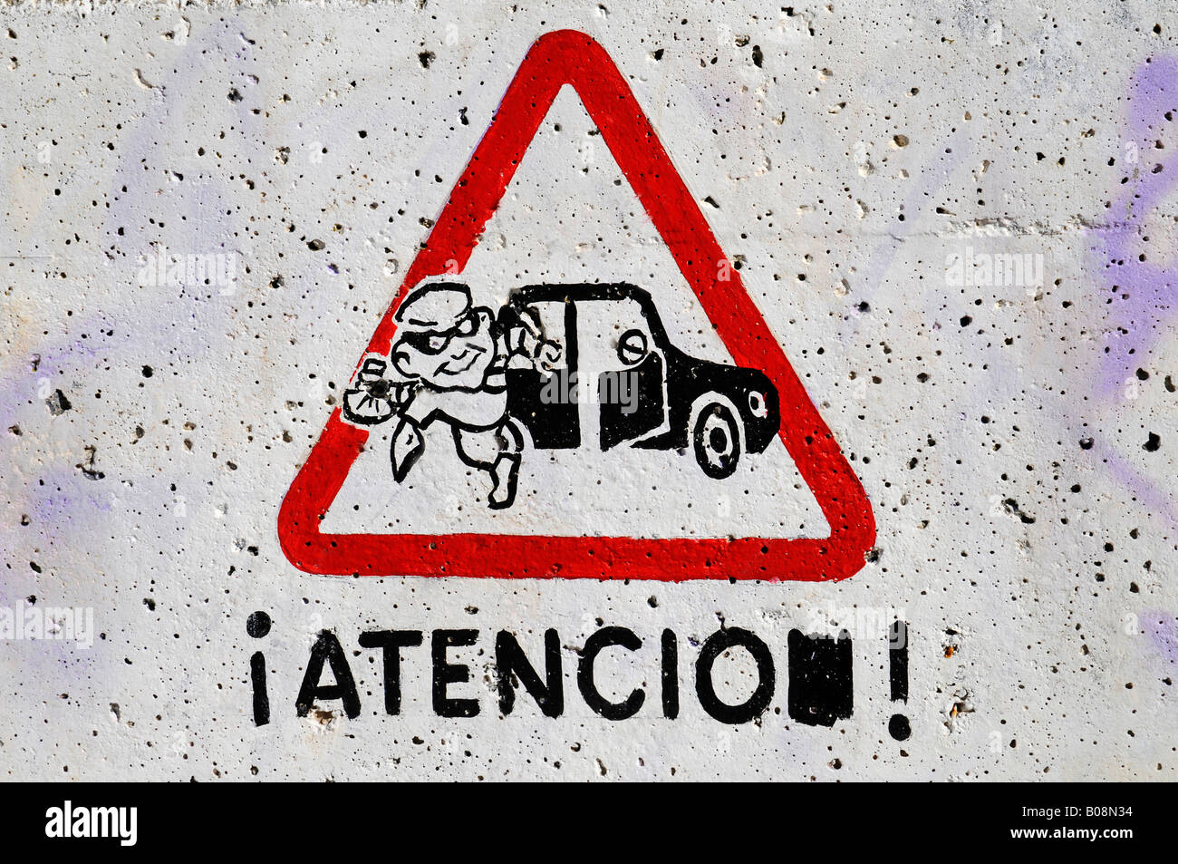Warning sign car theft hi-res stock photography and images - Alamy