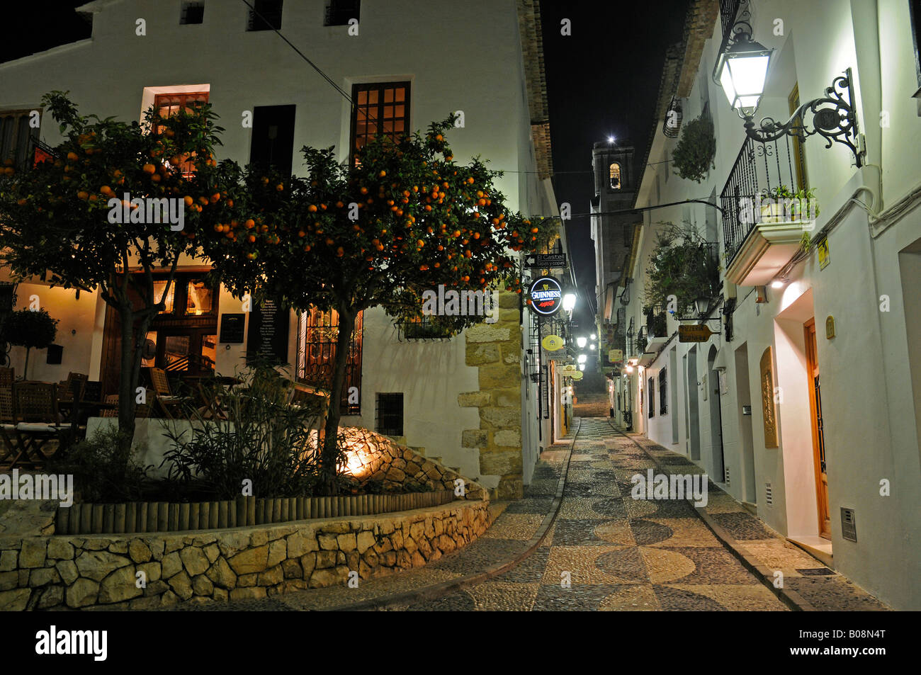 Alley in the historic centre at night, Altea, Alicante, Costa Blanca ...