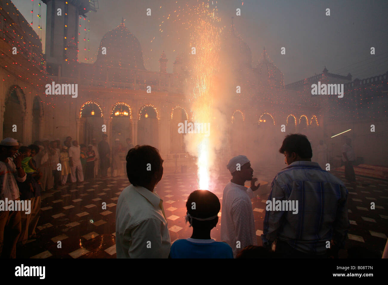 Indian wedding photograph hi-res stock photography and images - Alamy