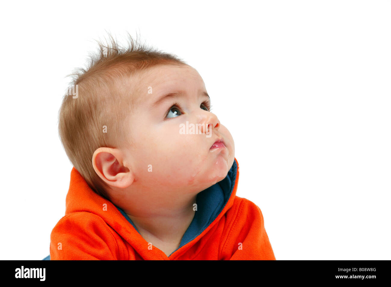 baby looking up Stock Photo - Alamy
