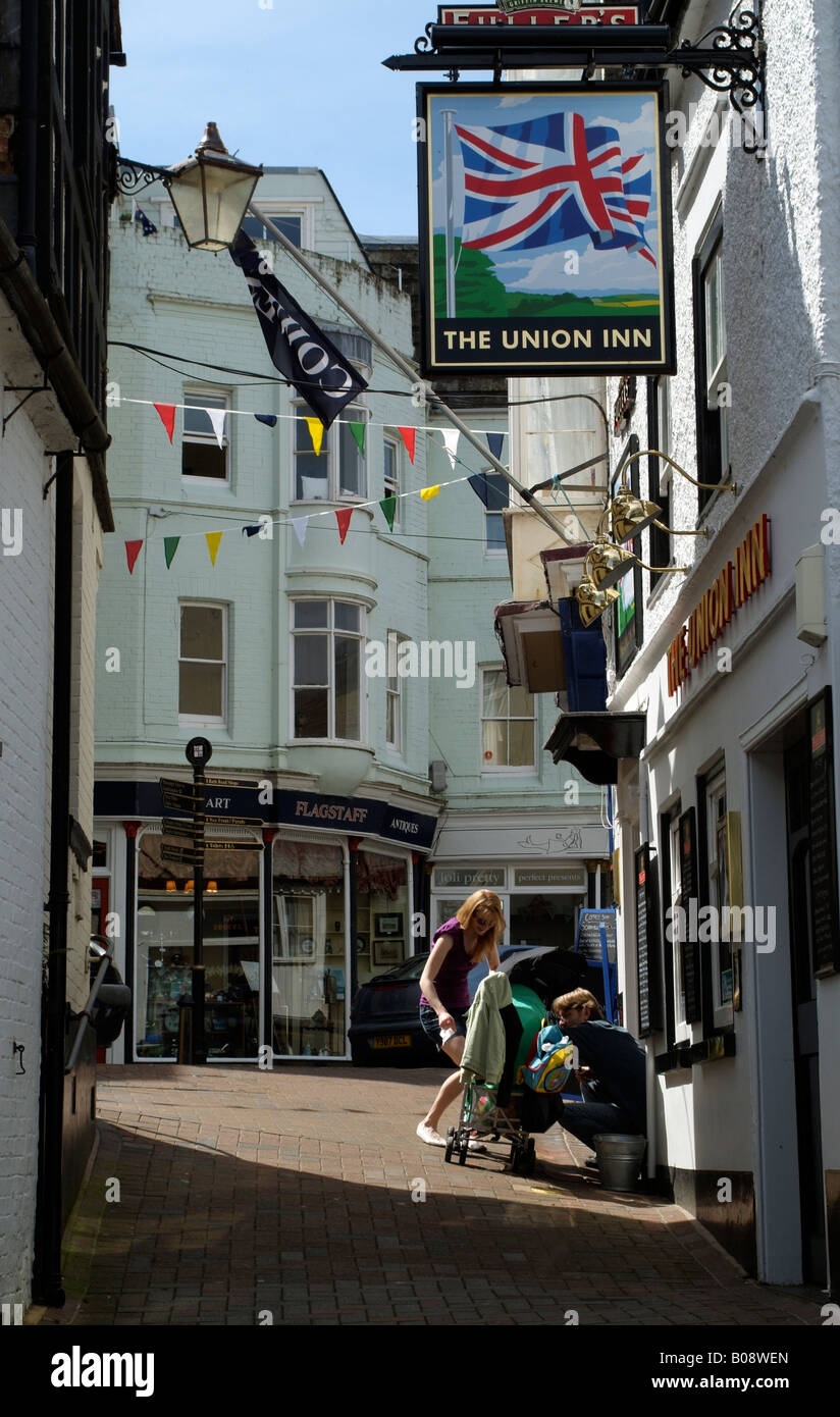 Cowes Isle of Wight England Town Centre and English Pub Sign Stock ...