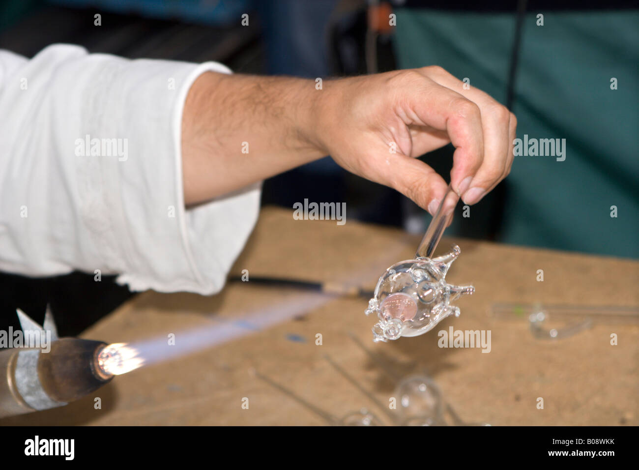 Glassblowing works hi-res stock photography and images - Alamy