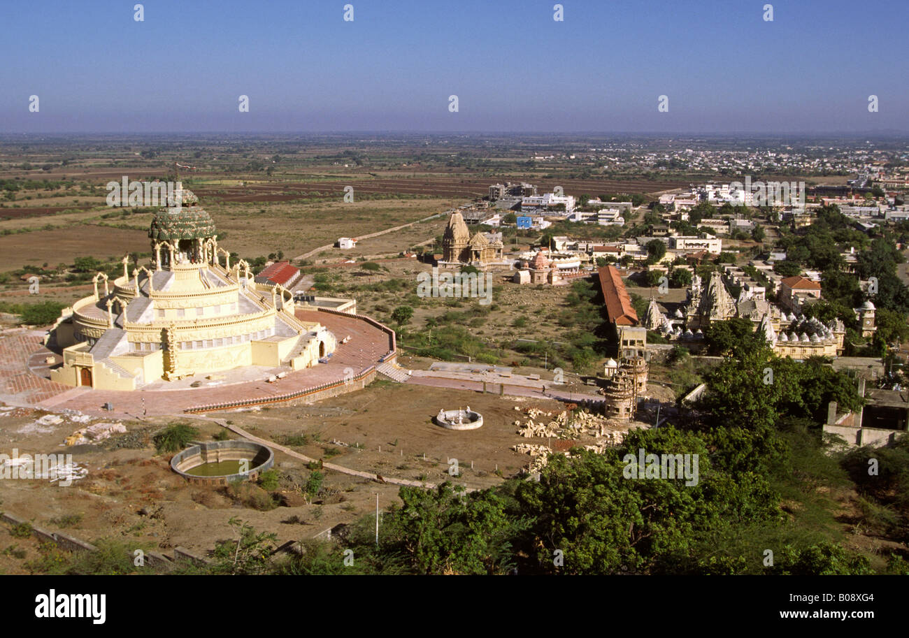 Palitana hi-res stock photography and images - Alamy