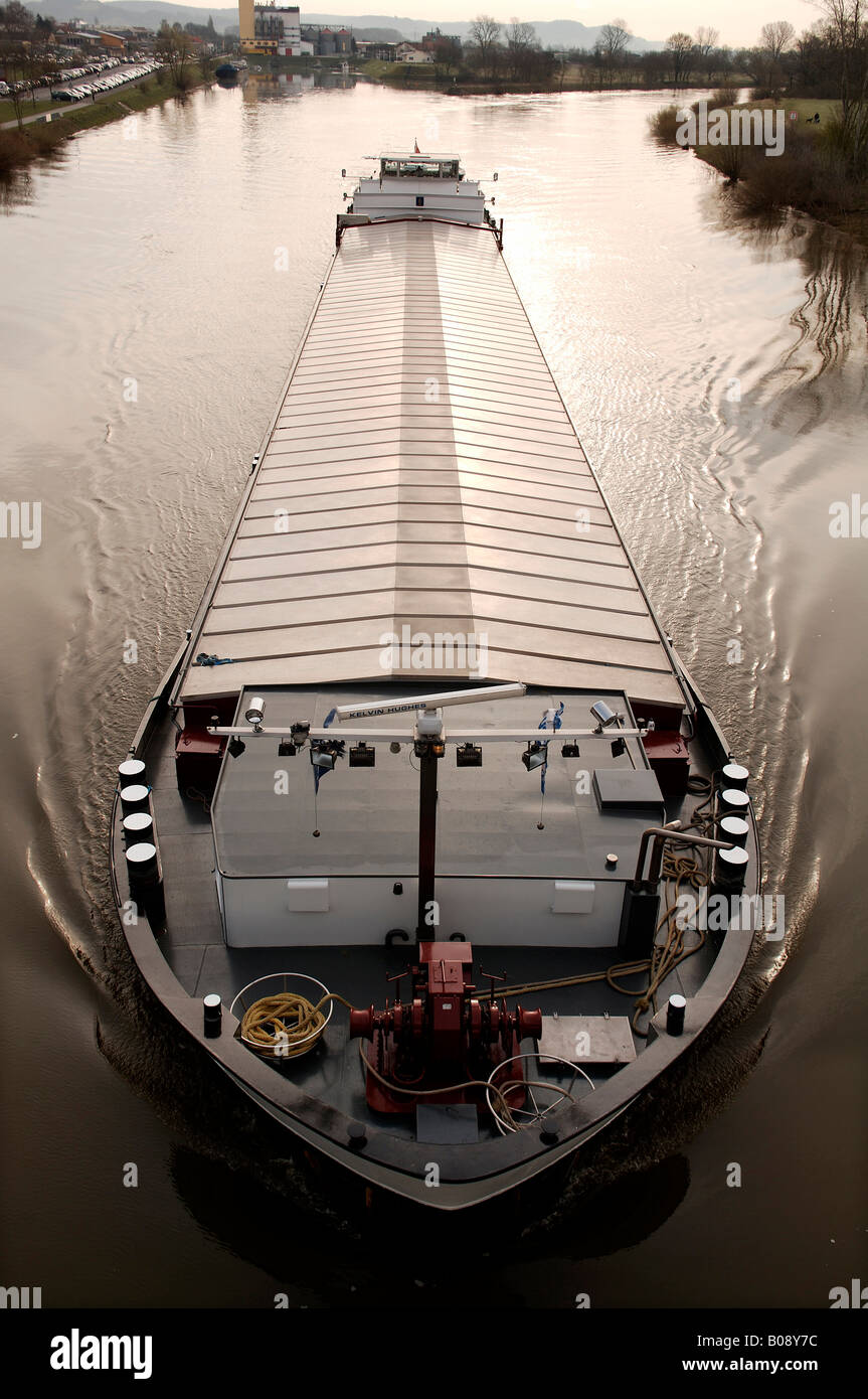 Shipping barges on main hi-res stock photography and images - Alamy