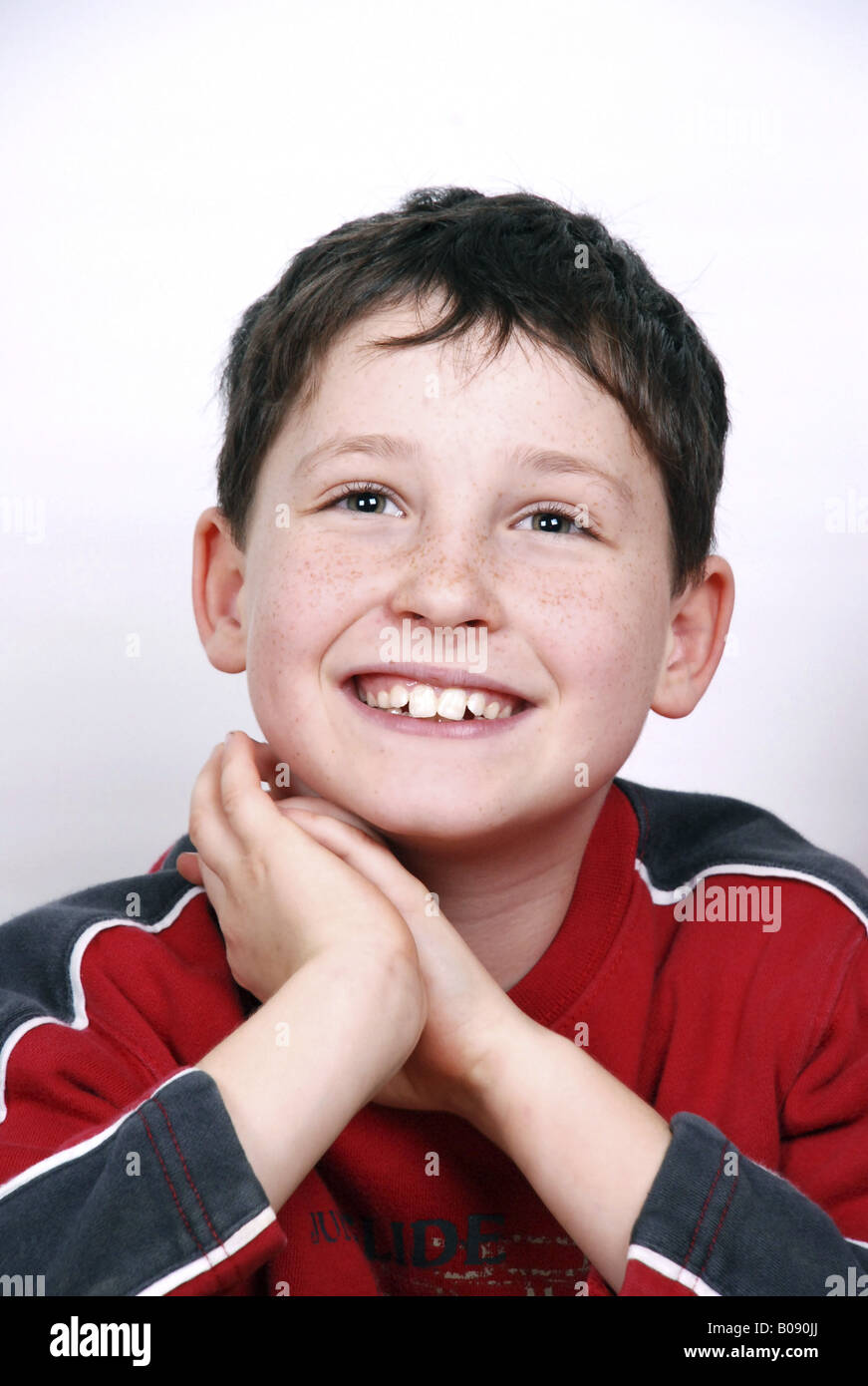 Boys freckled face hi-res stock photography and images - Alamy