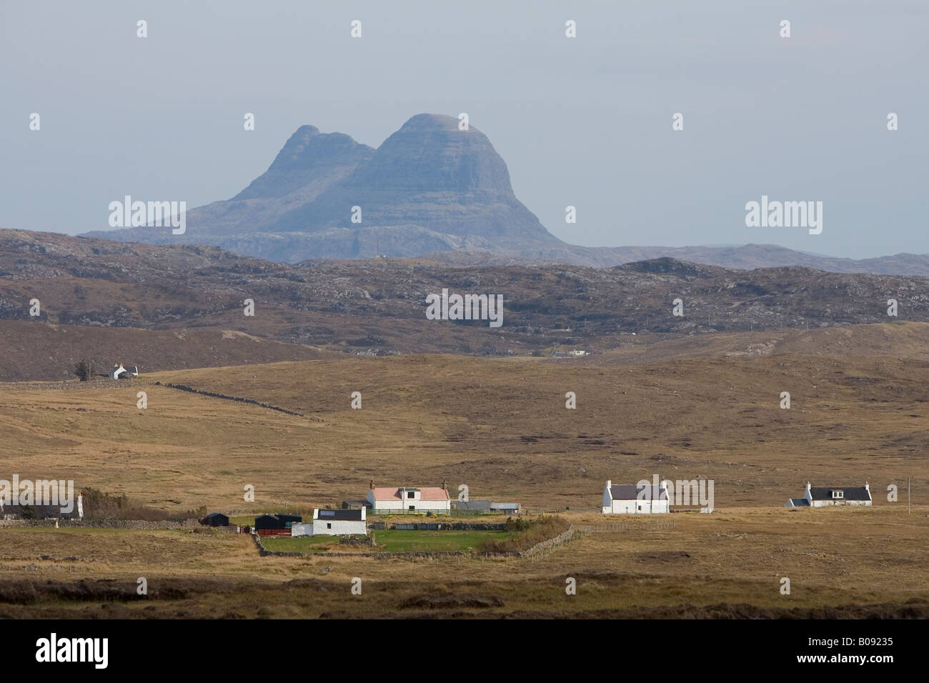 Suilven from Stoer Point Sutherland Stock Photo - Alamy
