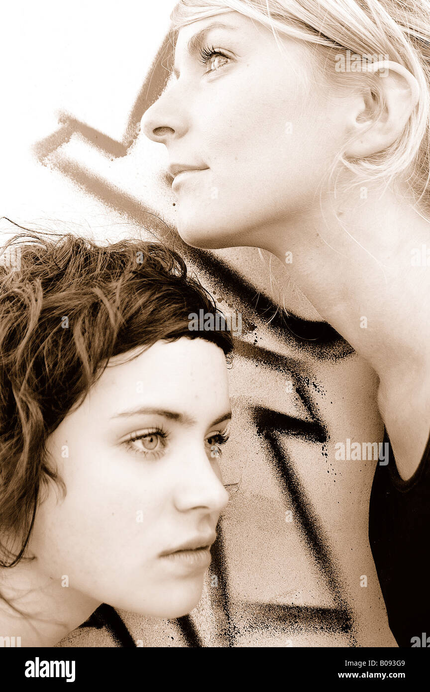 Human faces in art hi-res stock photography and images - Alamy