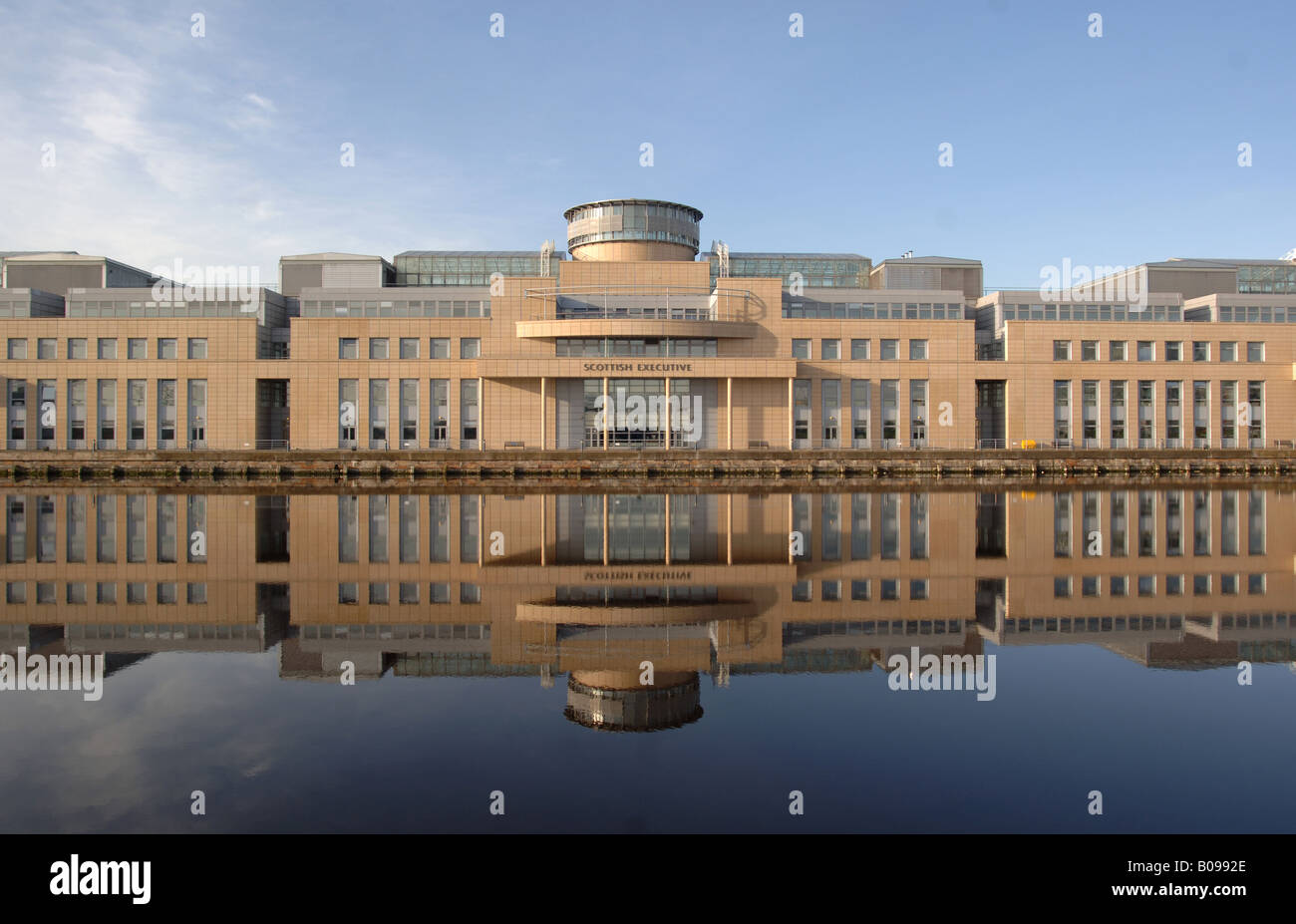 Government headquarters hi-res stock photography and images - Alamy