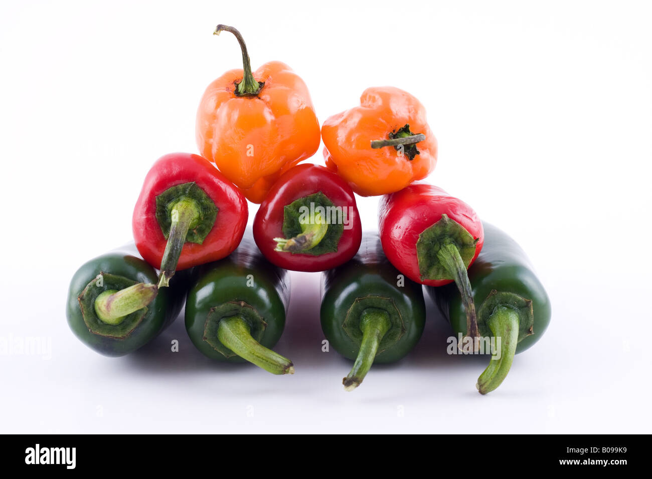 Orange habanero chili pepper hi-res stock photography and images - Alamy