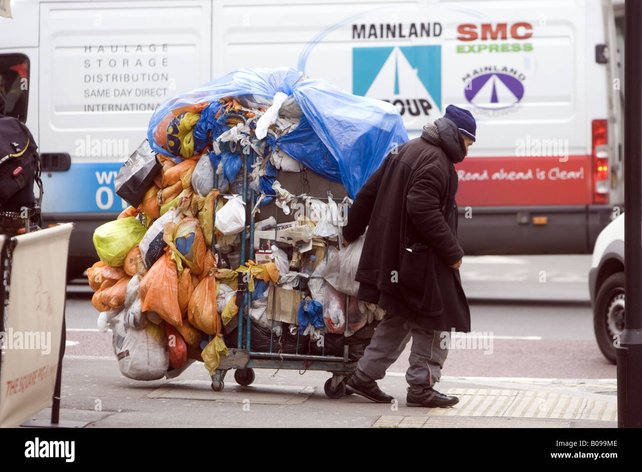 A homeless man Stock Photo - Alamy