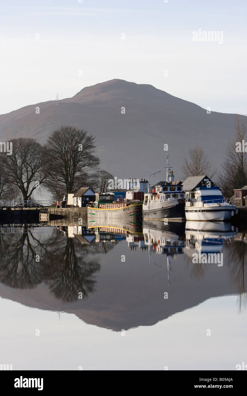 Corpach basin hi-res stock photography and images - Alamy