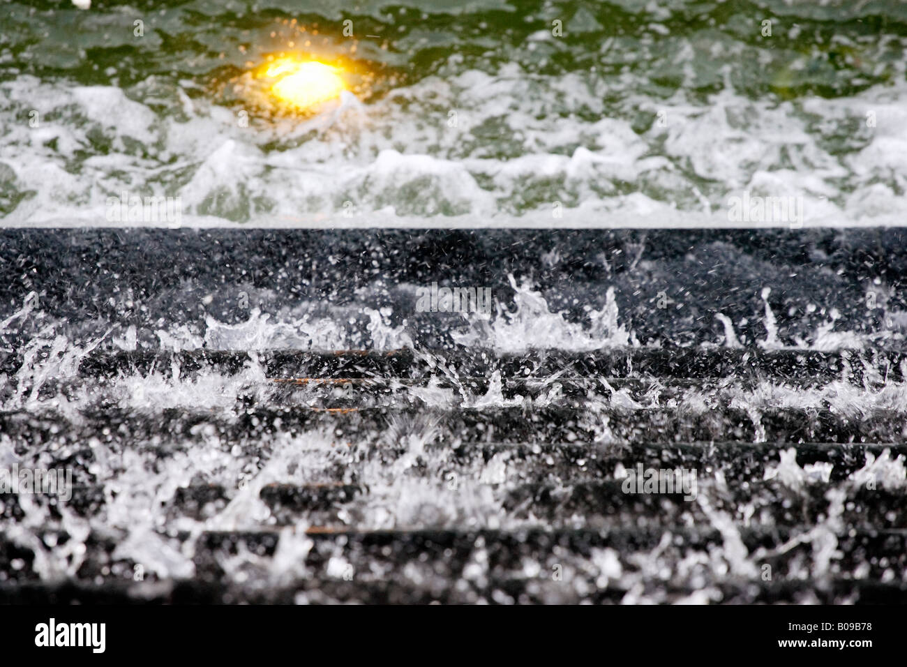 Moving resources hi-res stock photography and images - Alamy