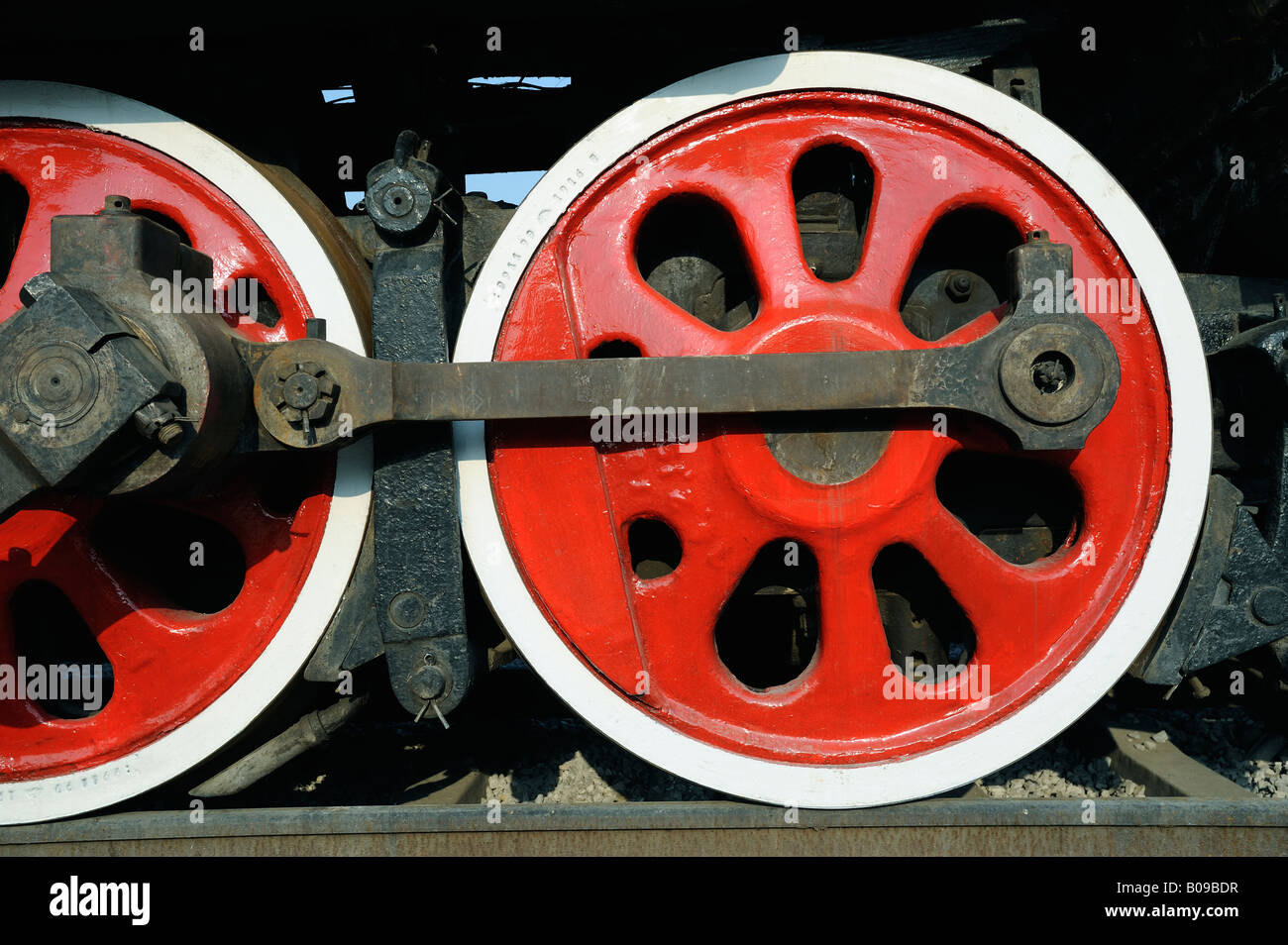 Train locomotive wheels hi-res stock photography and images - Alamy
