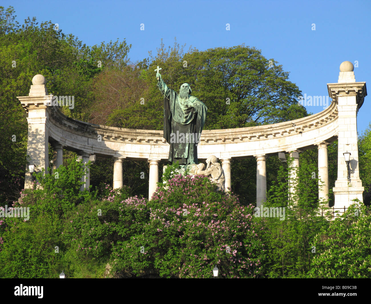 Saint gellert hungary hi-res stock photography and images - Alamy