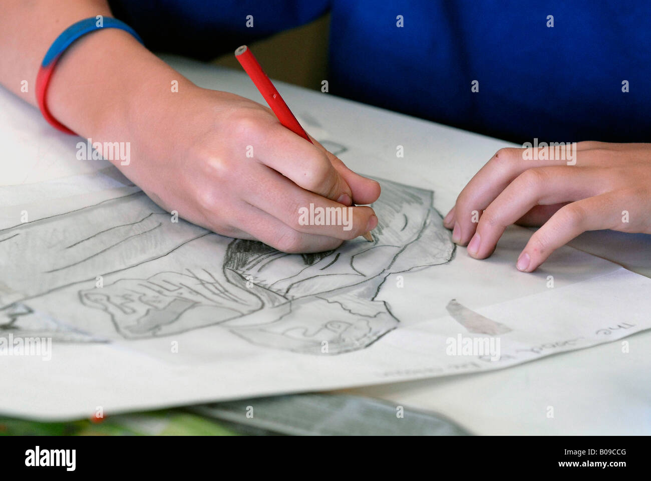 Drawing and tracing hi-res stock photography and images - Alamy