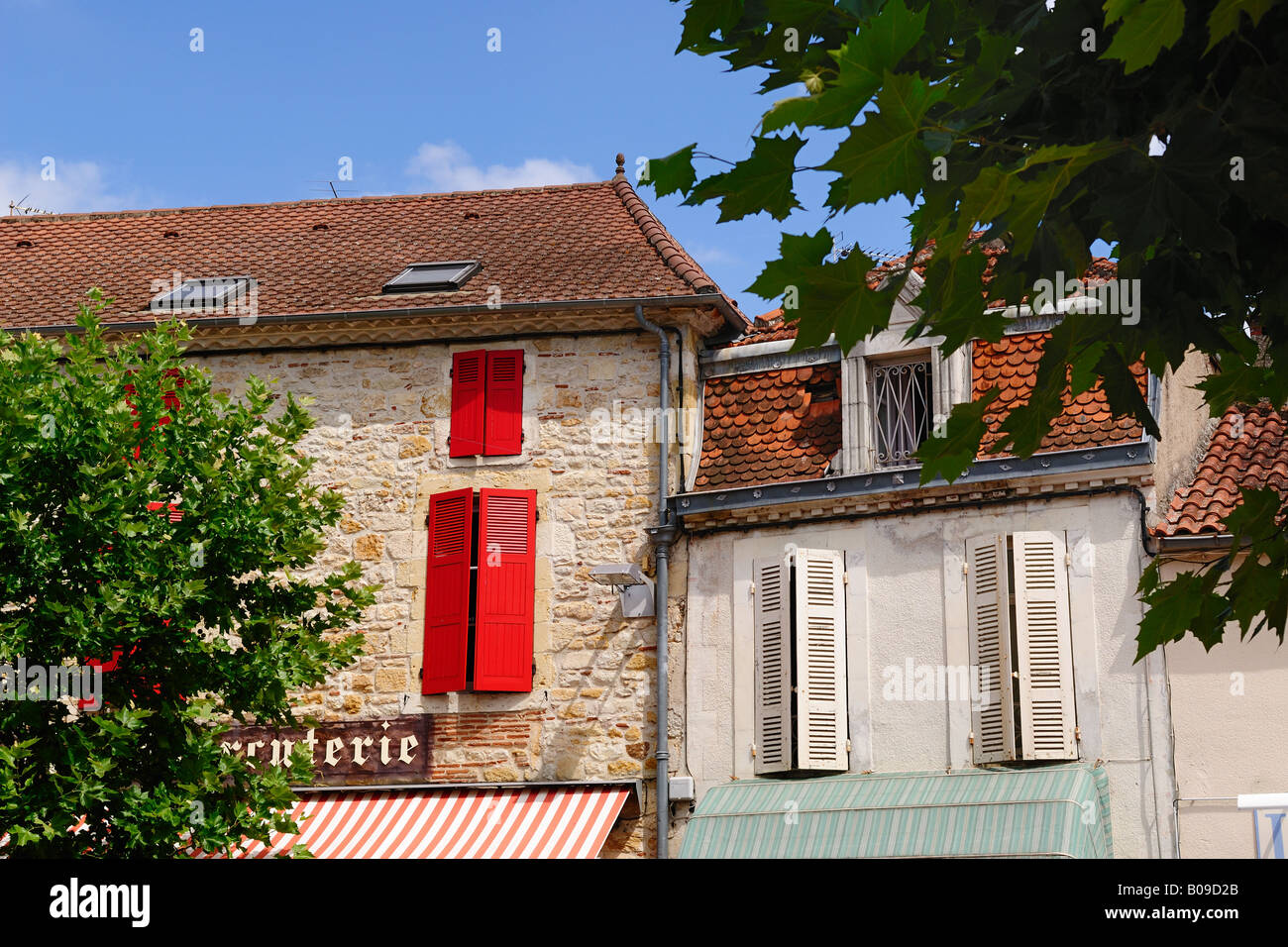 Canopy prayssac hi-res stock photography and images - Alamy
