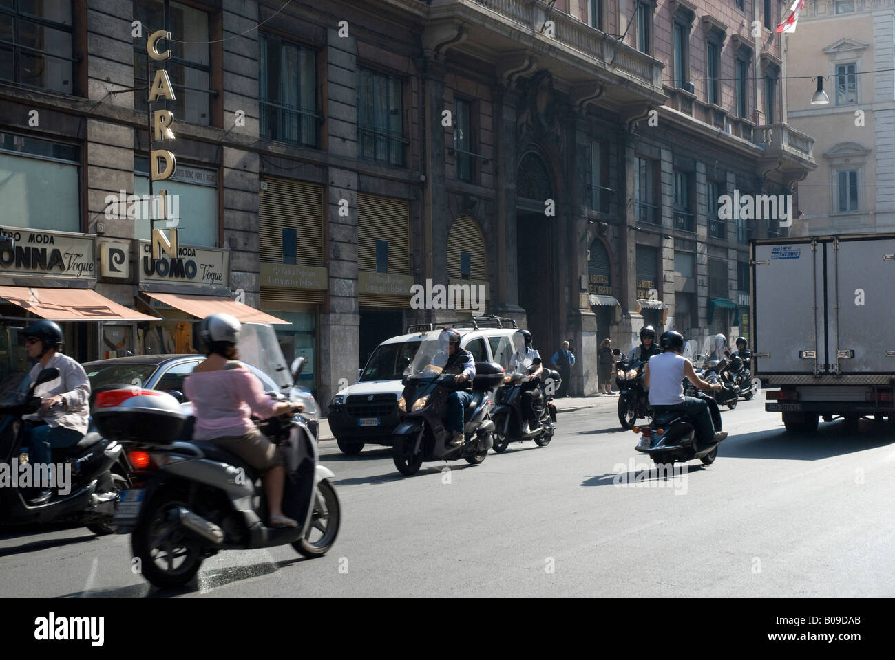 Two wheeled transport hi-res stock photography and images - Alamy