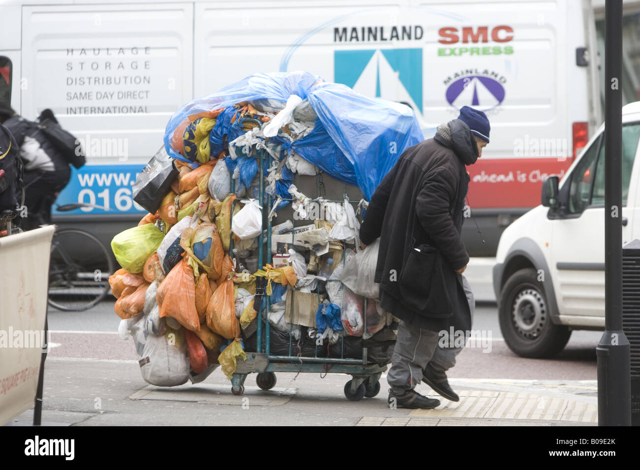 A homeless man Stock Photo - Alamy