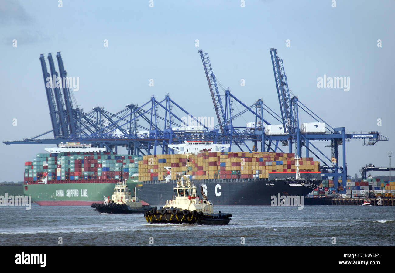 View of container shipping at the Suffolk port of Felixstowe East ...