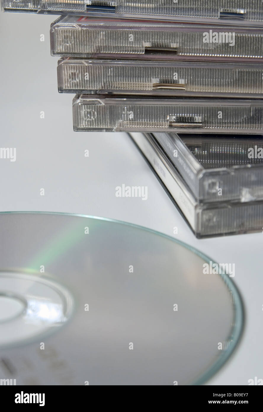Pile cd cases hi-res stock photography and images - Alamy Pile cd cases hi-res stock photography and images - Alamy
