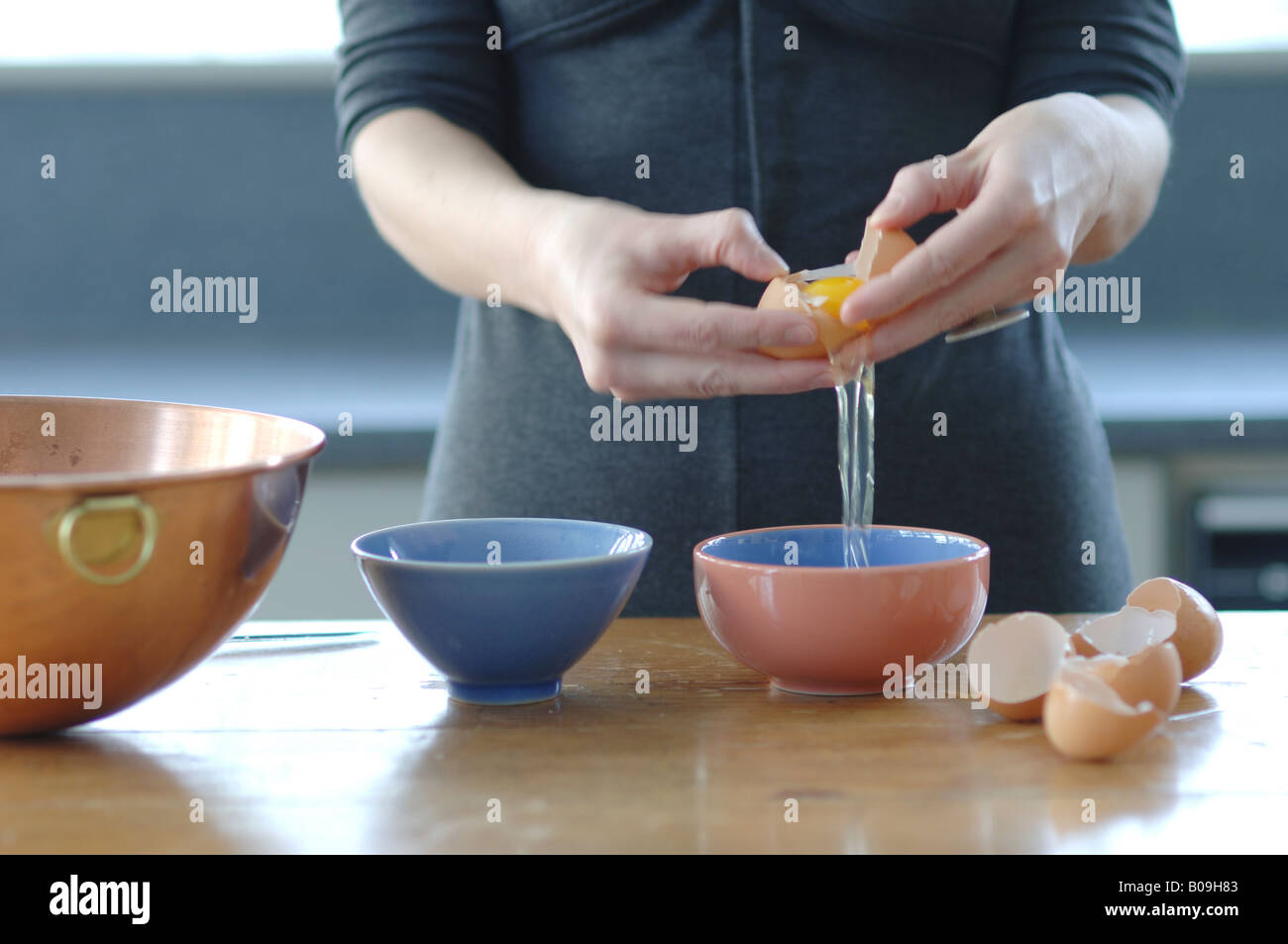 Cook preparing a recipe Stock Photo - Alamy