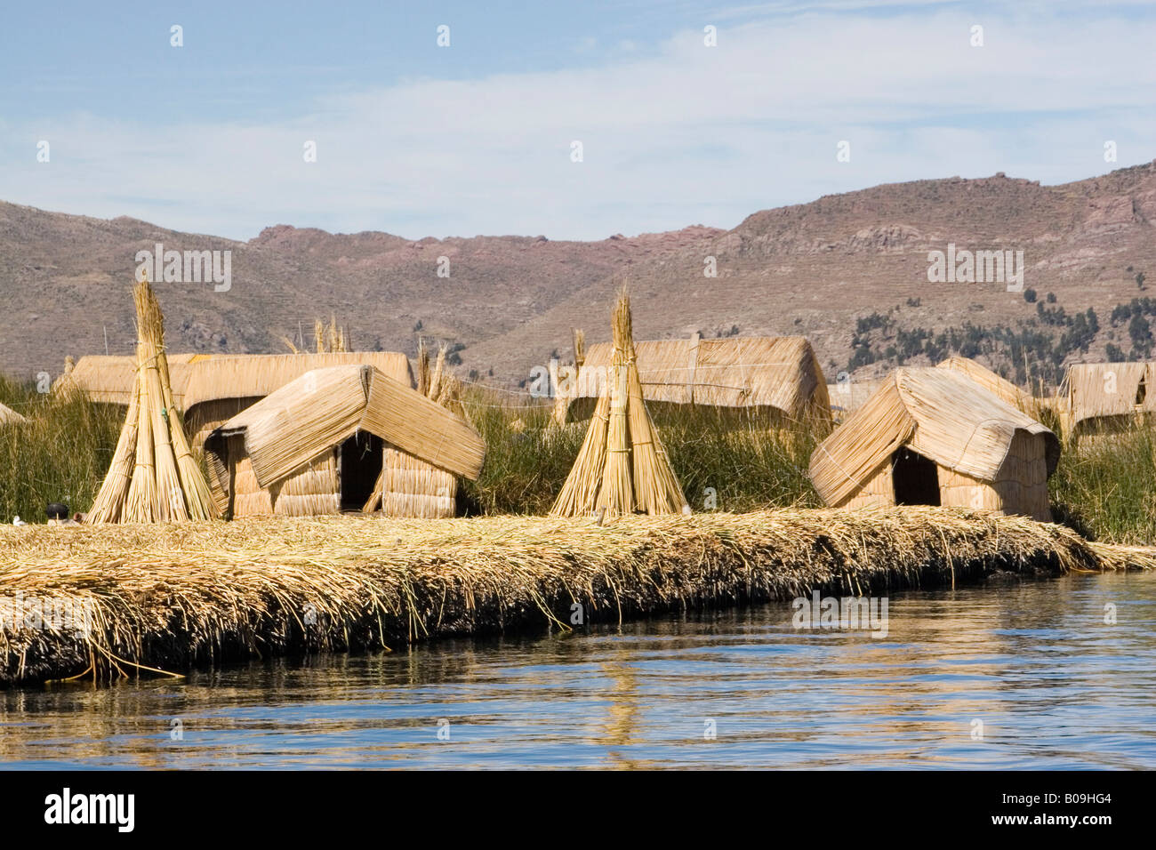 South America - Peru. Unique floating island of Apu Inti made of reeds ...