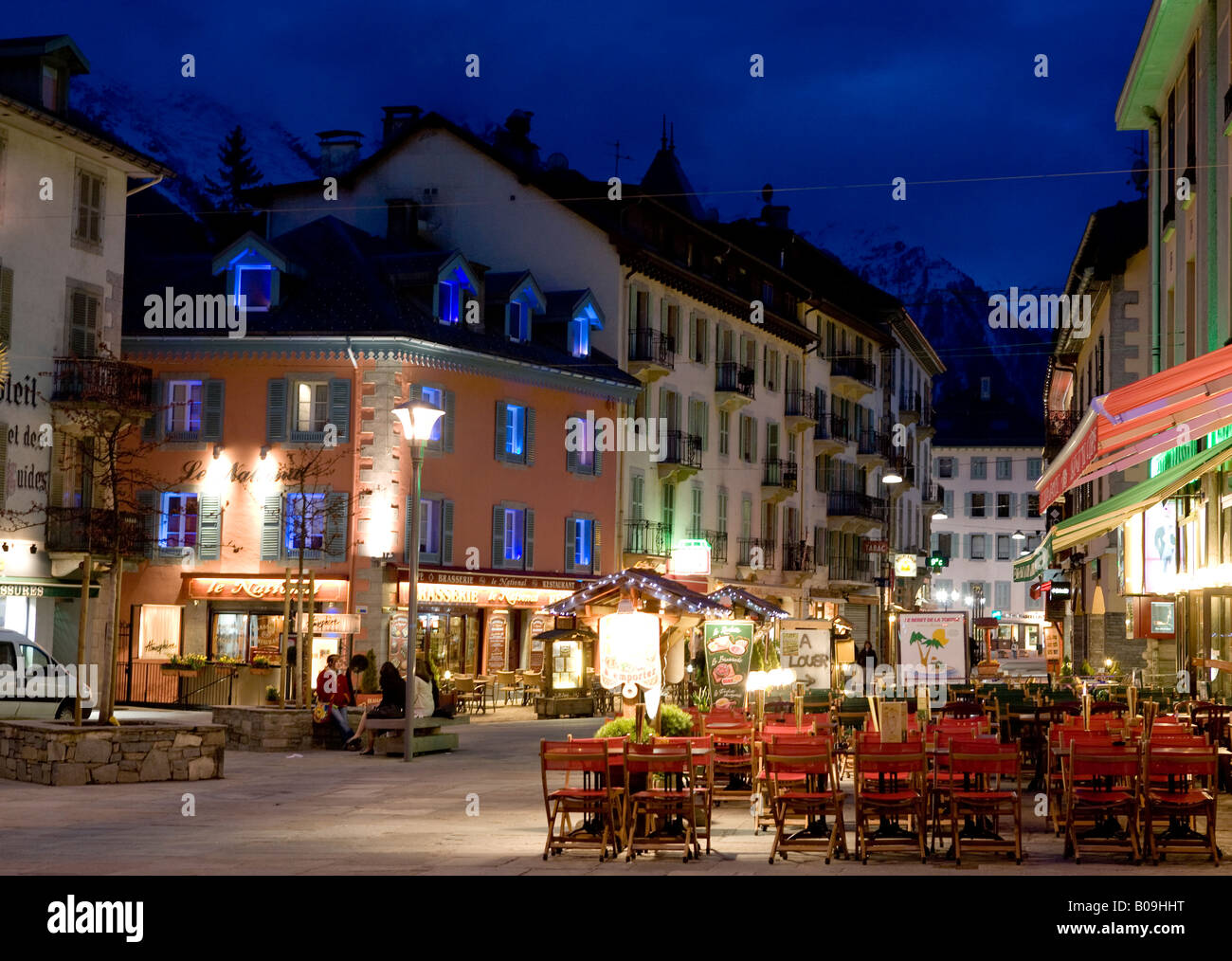 Downtown chamonix france hi-res stock photography and images - Alamy